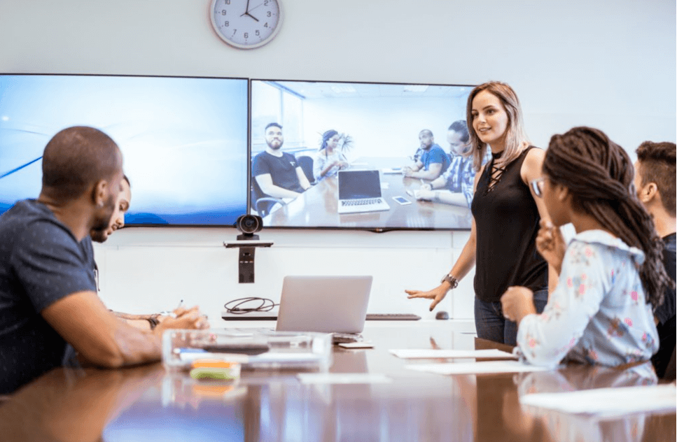 The Differences between Webinars and Virtual Events | Virtual Edge